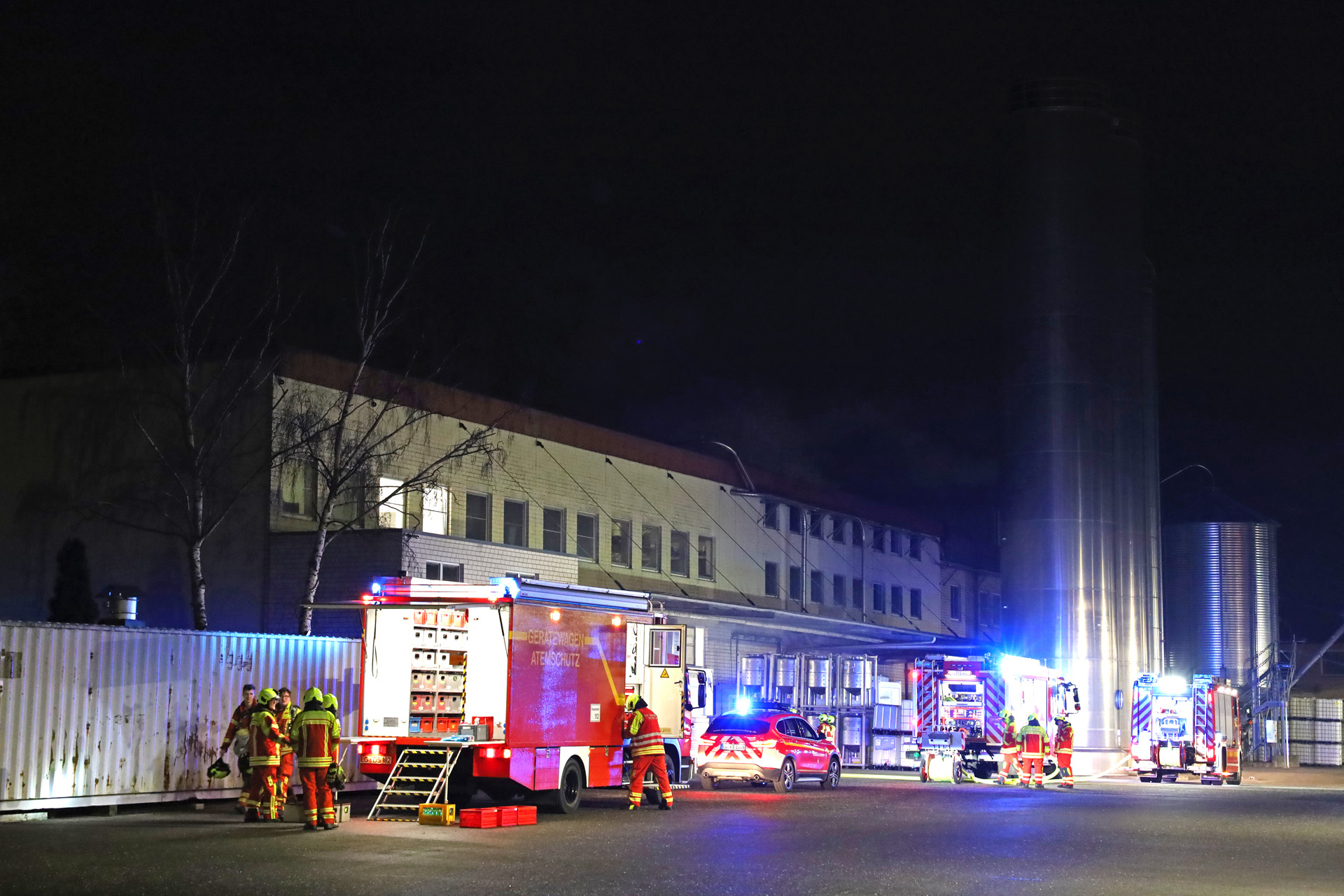 Brand in Industrieanlage – Feuerwehr Lüneburg